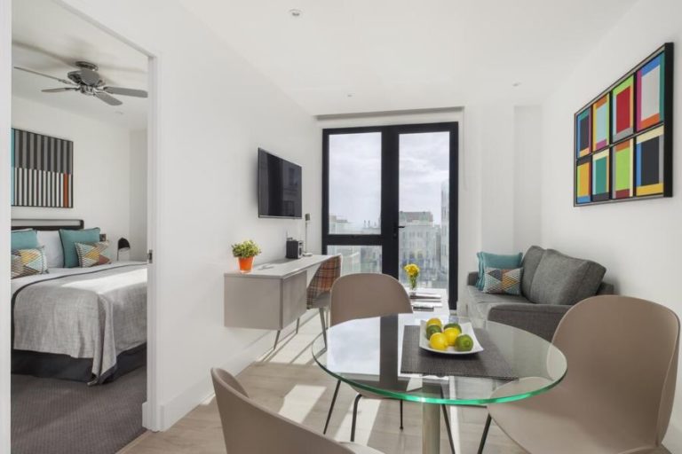 Queen Square, Brighton | InnClusive